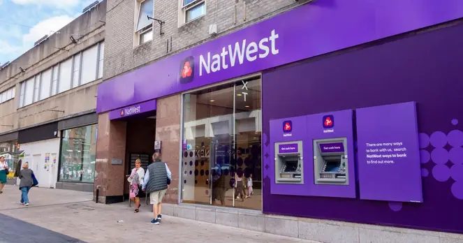 Major Banks Alert Customers to Potential Payment Processing Issues ...