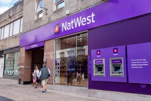 Major Banks Alert Customers to Potential Payment Processing Issues ...